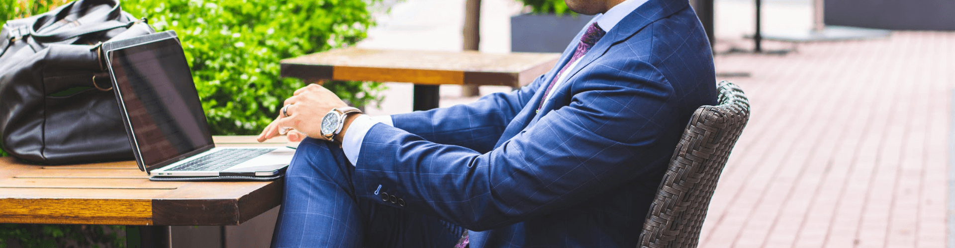 How to create an outdoor work space | Service.com.au